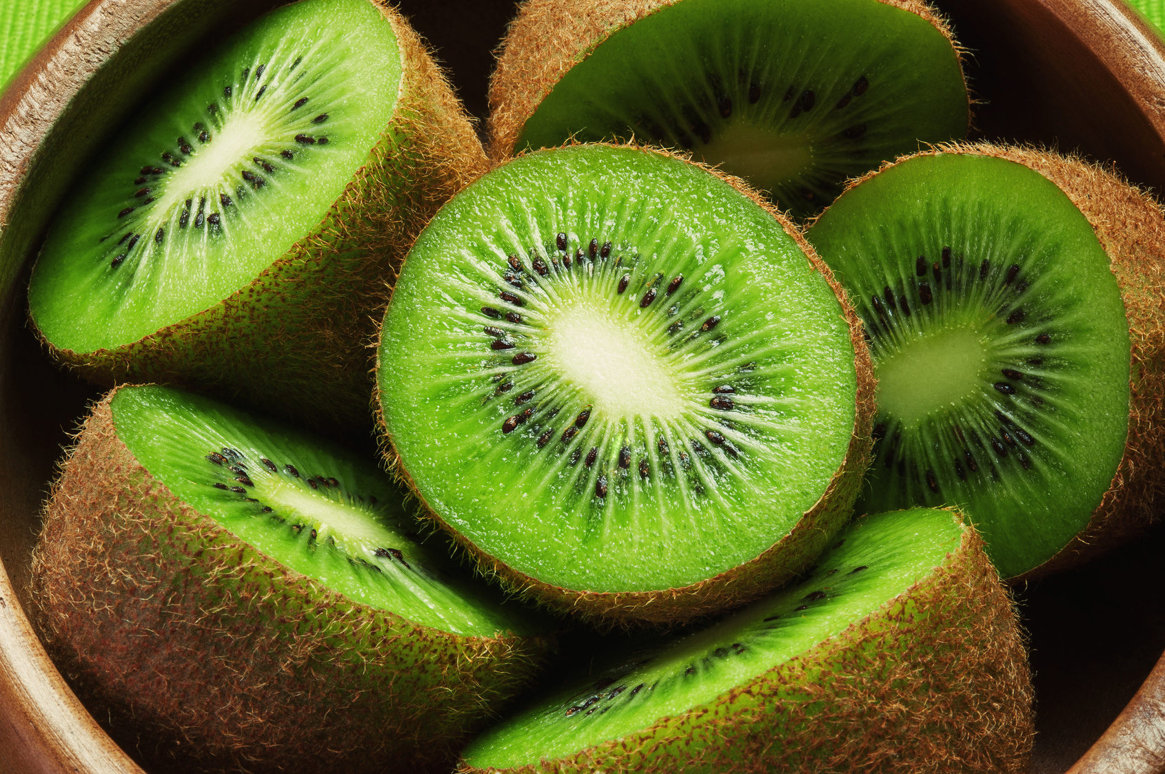 Utilizzare i kiwi maturi in cucina: 5 idee originali - Valfrutta Magazine Utilizzare i kiwi maturi in cucina: 5 idee originali - Valfrutta Magazine